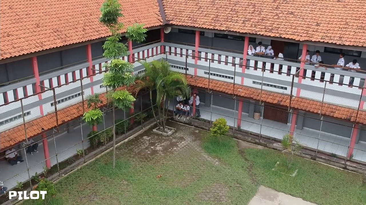 @rg_aeril SMK IGASAR PINDAD BANDUNG (BY DJI SPARK) - YouTube