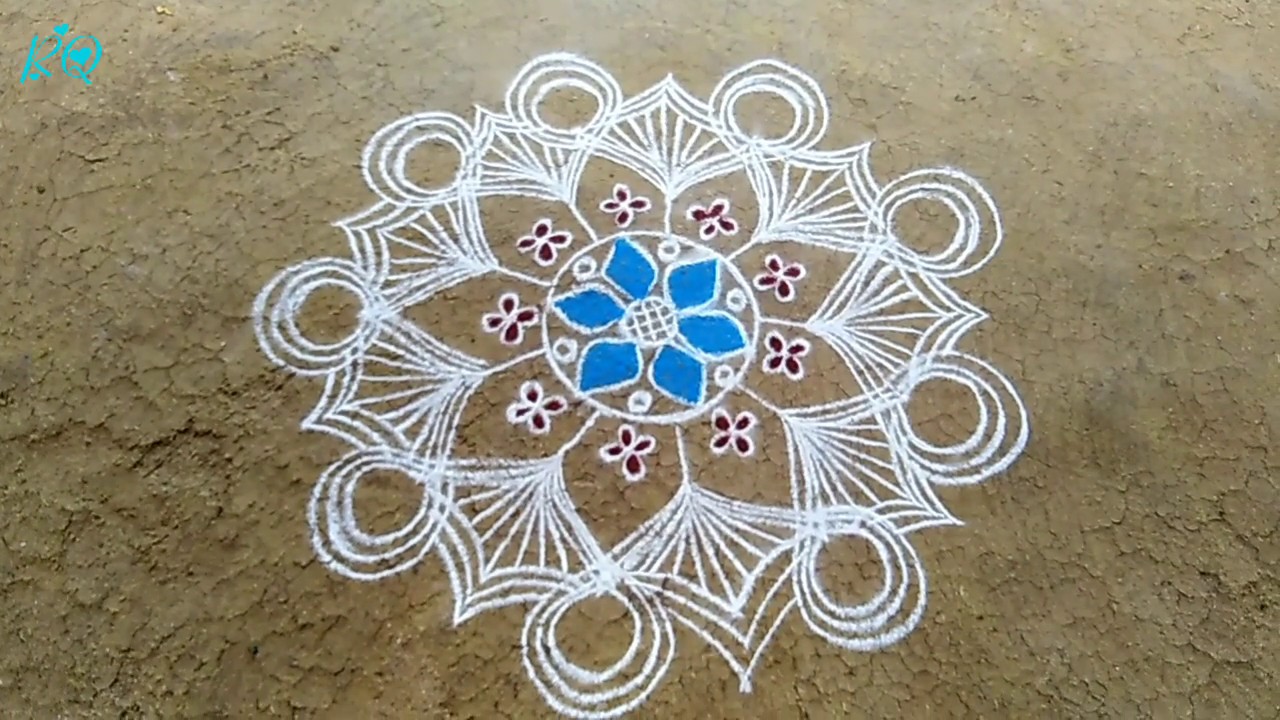 Maganthi Design rangoli ||Big easy rangoli muggulu ||Cow dung floor ...