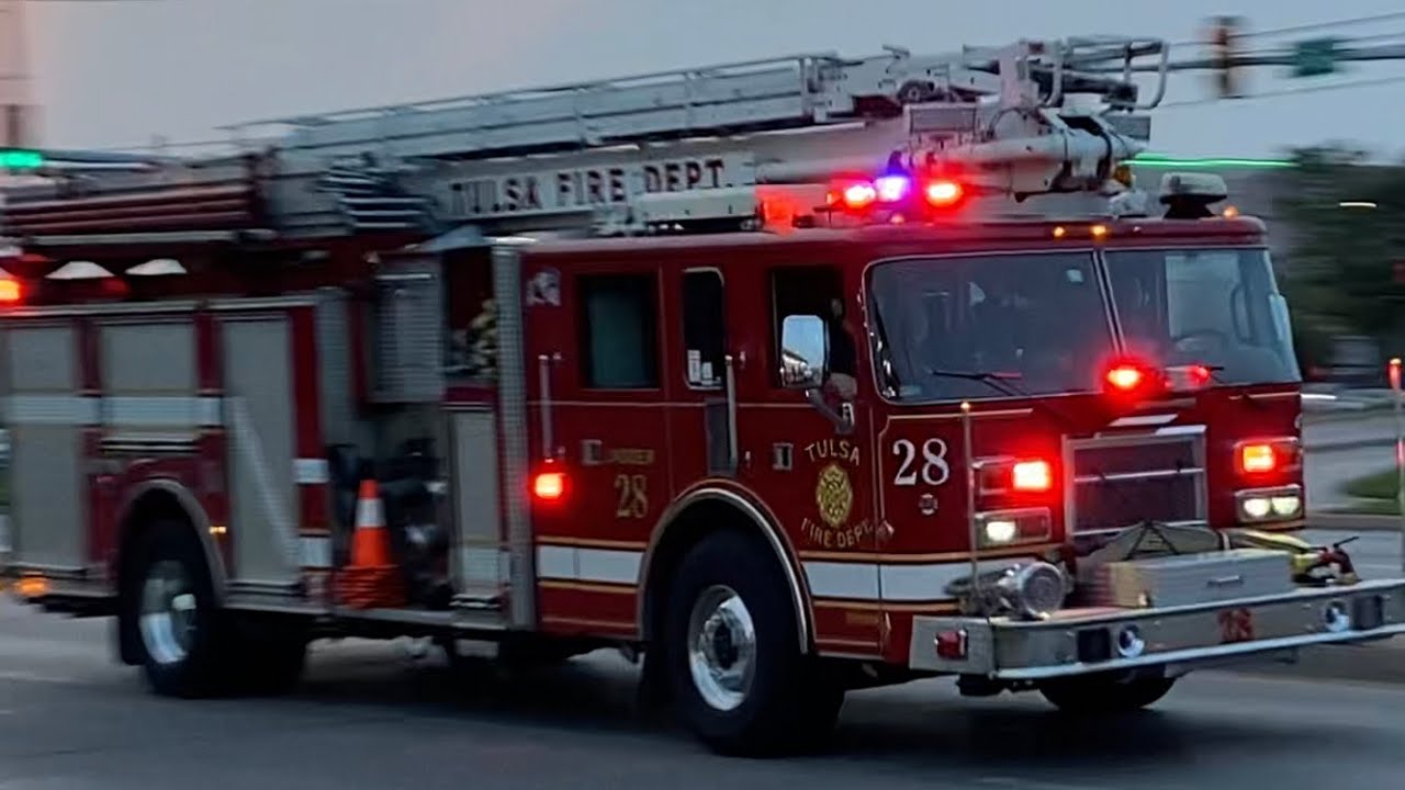 Tulsa Ladder 28 Responding - YouTube