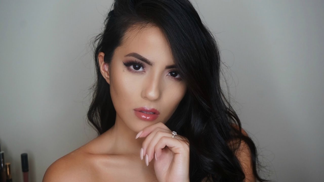 BOYFRIEND DOES MY VOICEOVER - Subtítulos en Español | itsmeana - YouTube