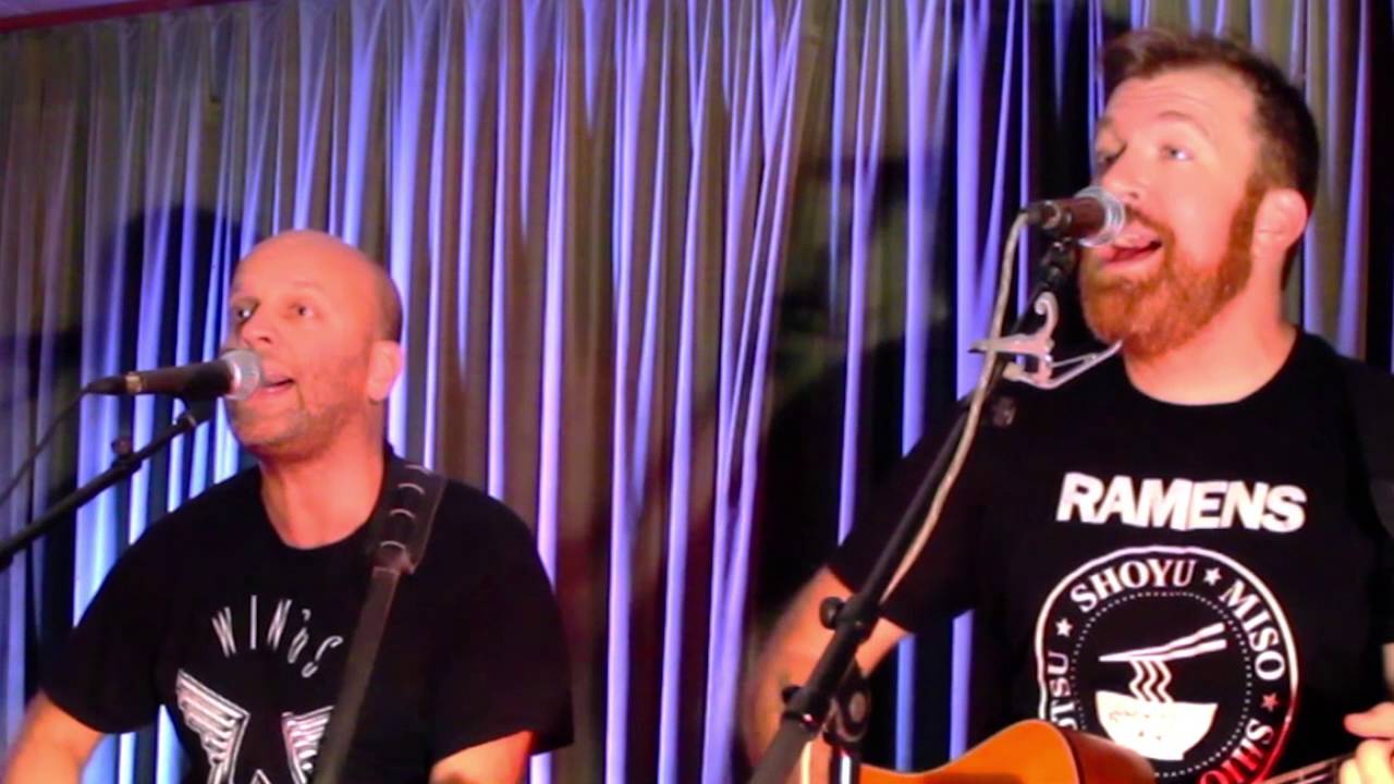 Linus of Hollywood and David Myhr - Come and Get It (Badfinger cover ...