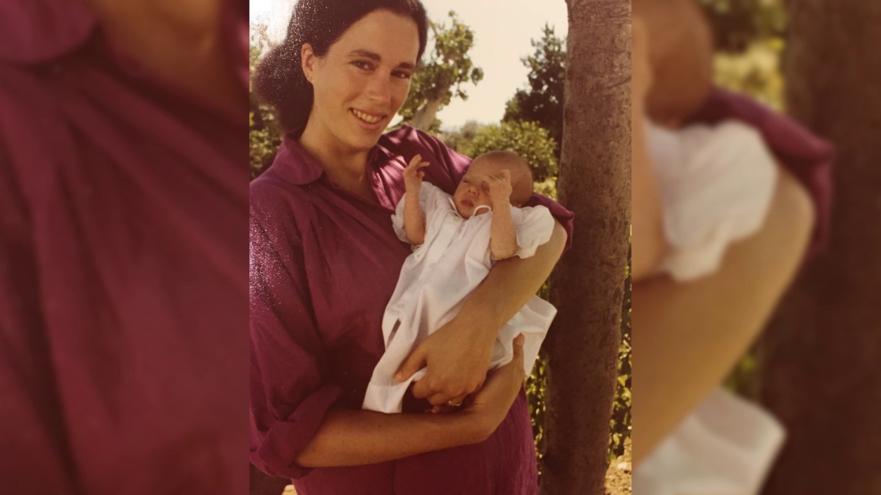 Diagnosis Stories: Darlene Batchelder & Robin Modlin - YouTube