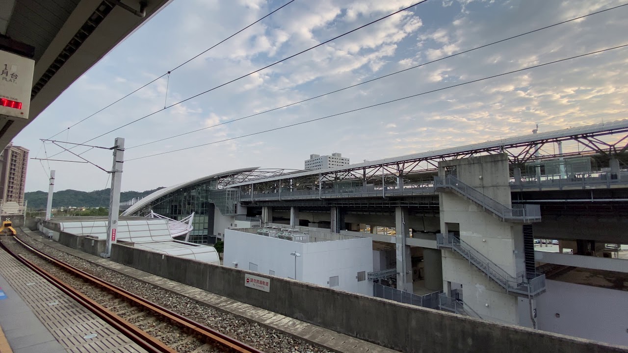 THSRC 台灣高鐵 新竹車站 線路軌道 - YouTube