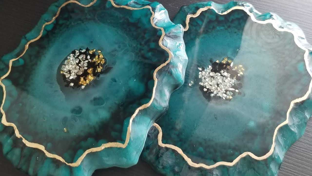 Beautiful Teal Epoxy Resin Coasters 🐬 - YouTube