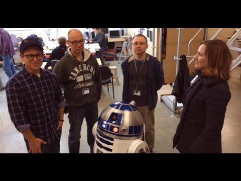 R2-D2 Officially Returning for STAR WARS: EPISODE VII - AMC Movie News ...