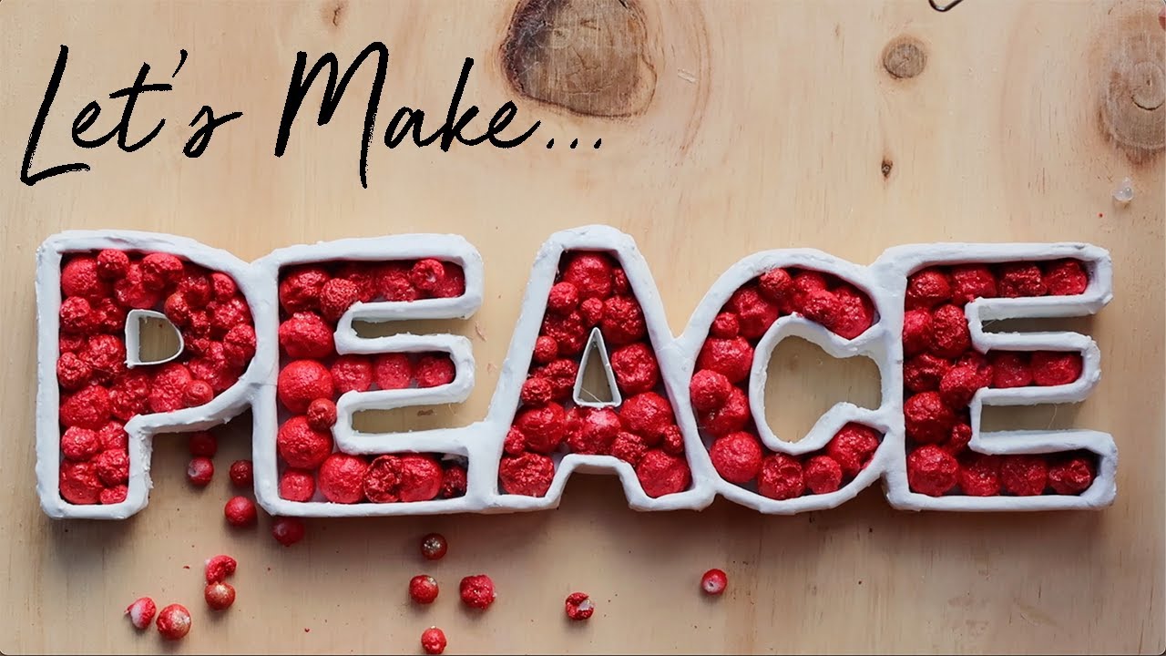 DIY PEACE sign | Make Your Own Decor! | Vlogmas - YouTube