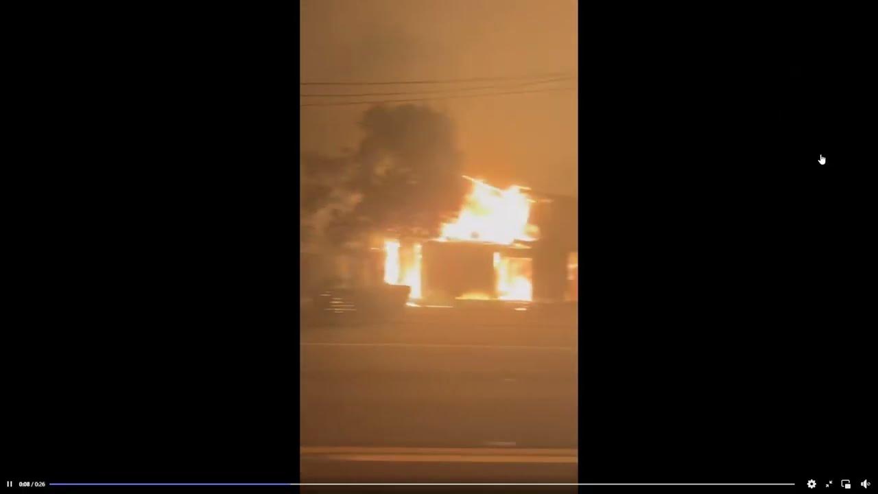 Palisades fire: Fast-moving fire prompts evacuations - YouTube