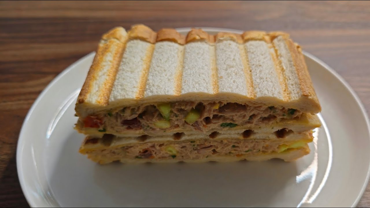 How to Make a Perfect Tuna Sandwich: Toasted or Not Toasted. - YouTube