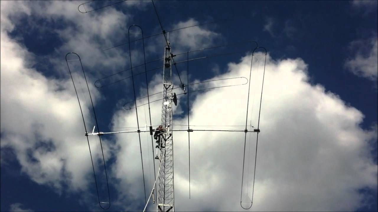 PY5KD STEPPIR DB36 STACK - YouTube