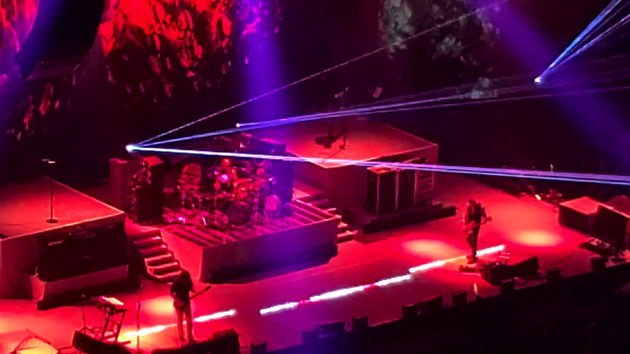 Tool - Pneuma (Live) Barclay's Center - YouTube