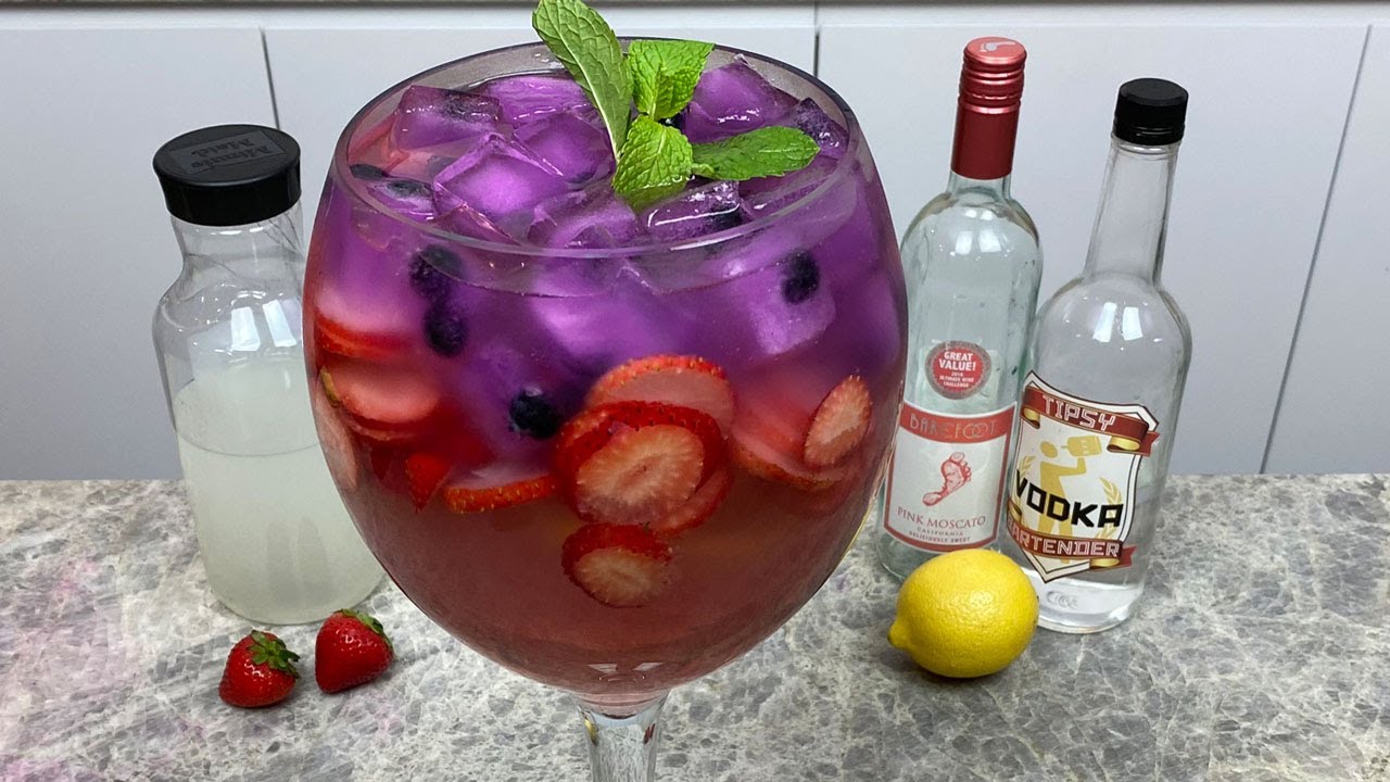 Giant Giggle Juice Wine Glass - YouTube