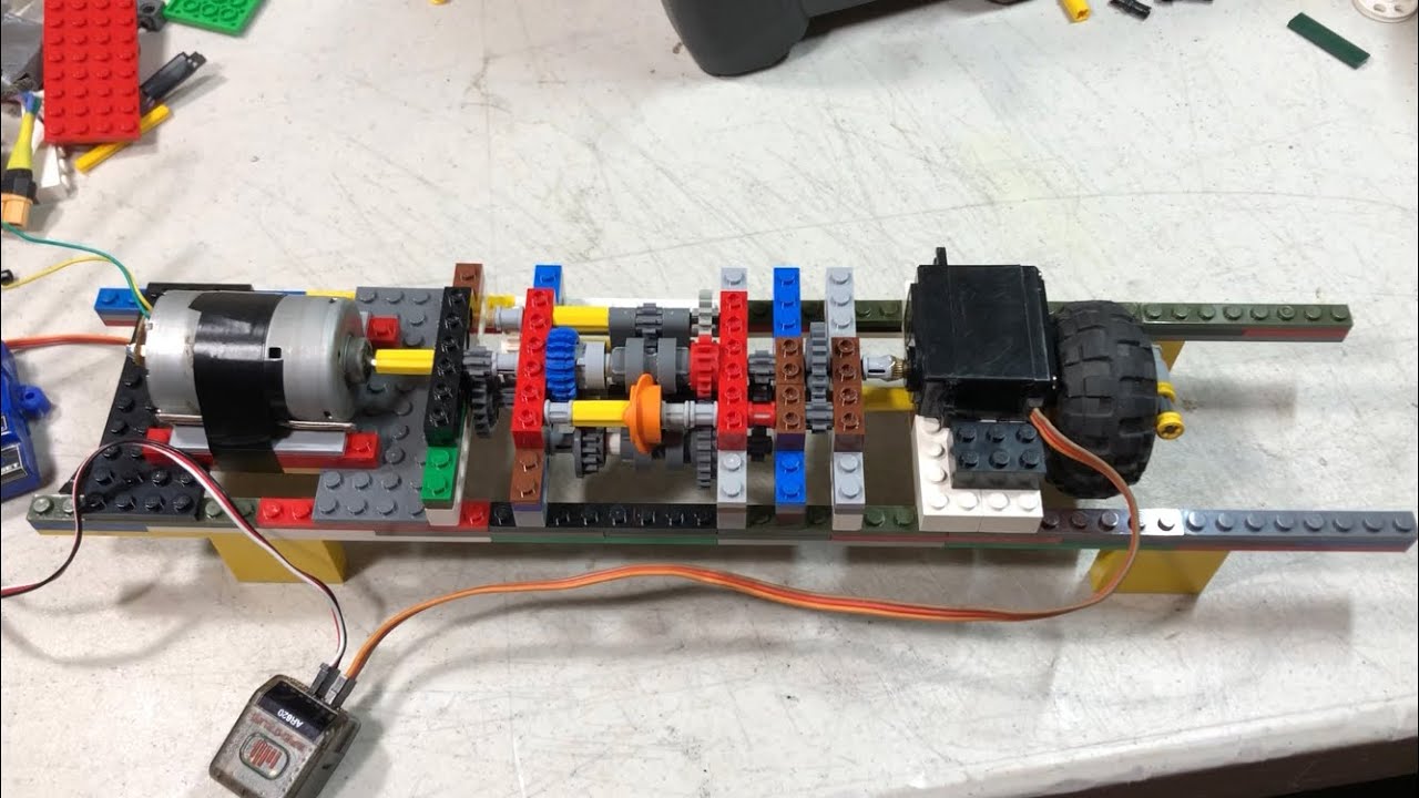 3 speed Lego transmission - YouTube