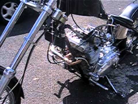 Triumph T160 Custom.AVI - YouTube