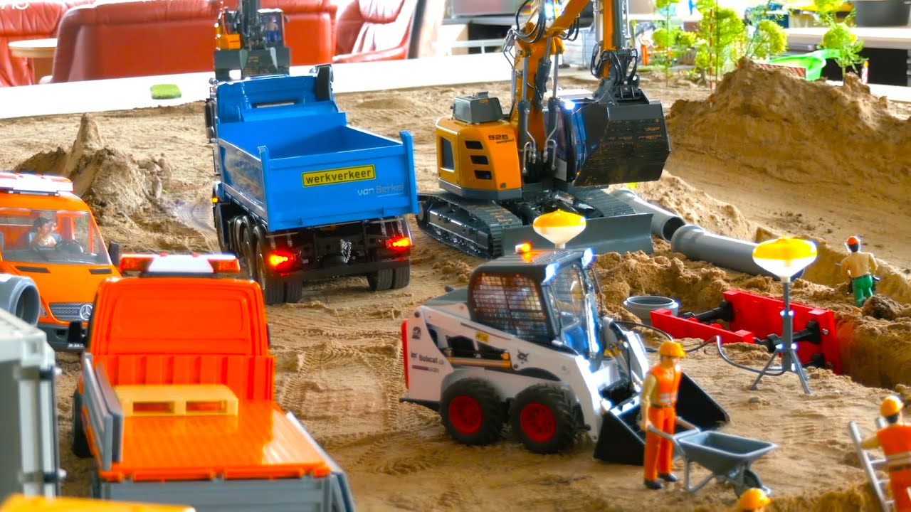 INCREDIBLE RC TRUCKS AND HANDMADE RC EXCAVATORS / BIG CAT RC WHEEL ...