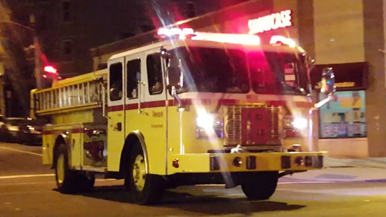 Newark Nj Fire department Engine 18 Responding 8-11-16 - YouTube