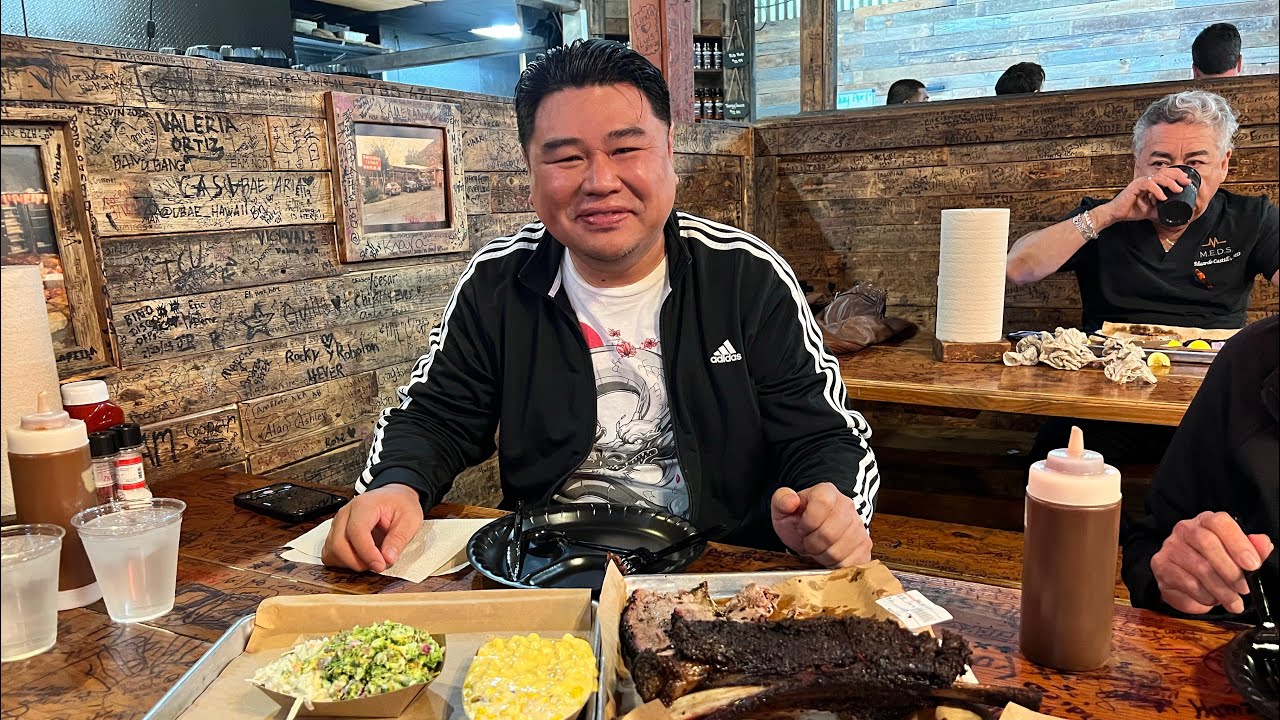 Hutchins BBQ 🇺🇸 Frisco Dallas. Best Beef Rib & Fatty Brisket in Texas ...