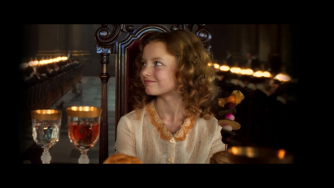 Lyra Goes to Dinner - The Golden Compass (2007) | 4K ULTRA HD - YouTube