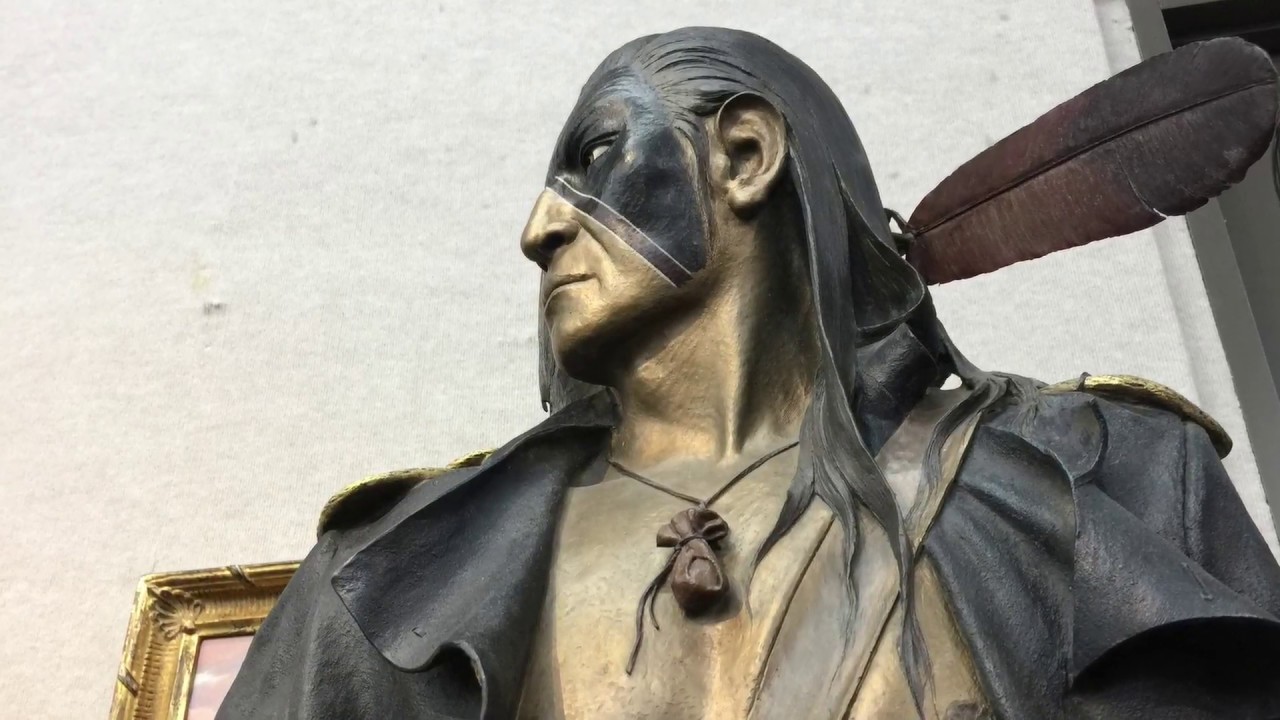 Native American Warrior Sculpture (Modern) - YouTube