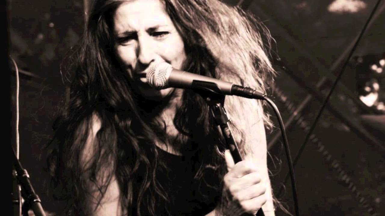 Kasper Foss feat. Nadia Stein: Jeg Si'r Det Nu - YouTube