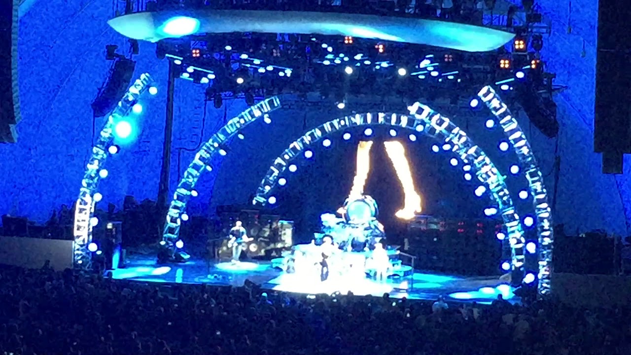 Van Halen "Drop Dead Legs" October 2, 2015. Hollywood Bowl. Los Angeles ...