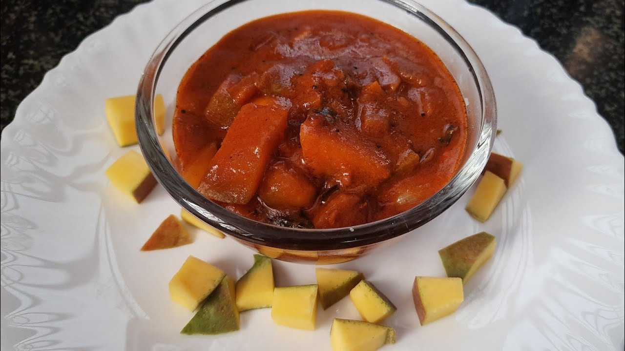 Manga poondu puli kulambu | Raw mango Garlic curry | Simple puli ...