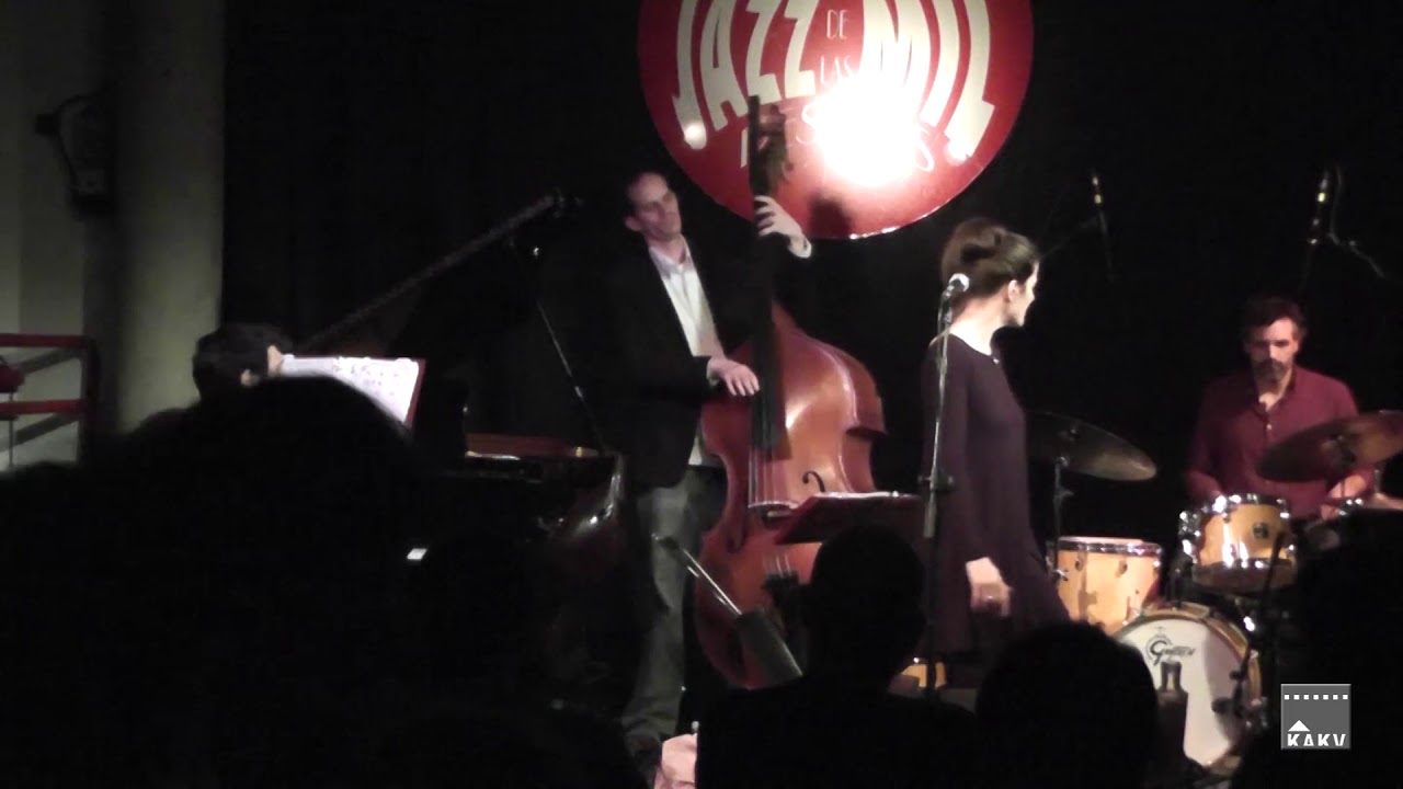 villena quartet leslie helpert - YouTube