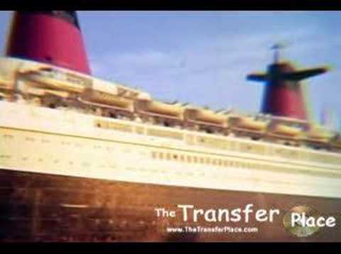The SS France ariving in port in the late 1960's - YouTube