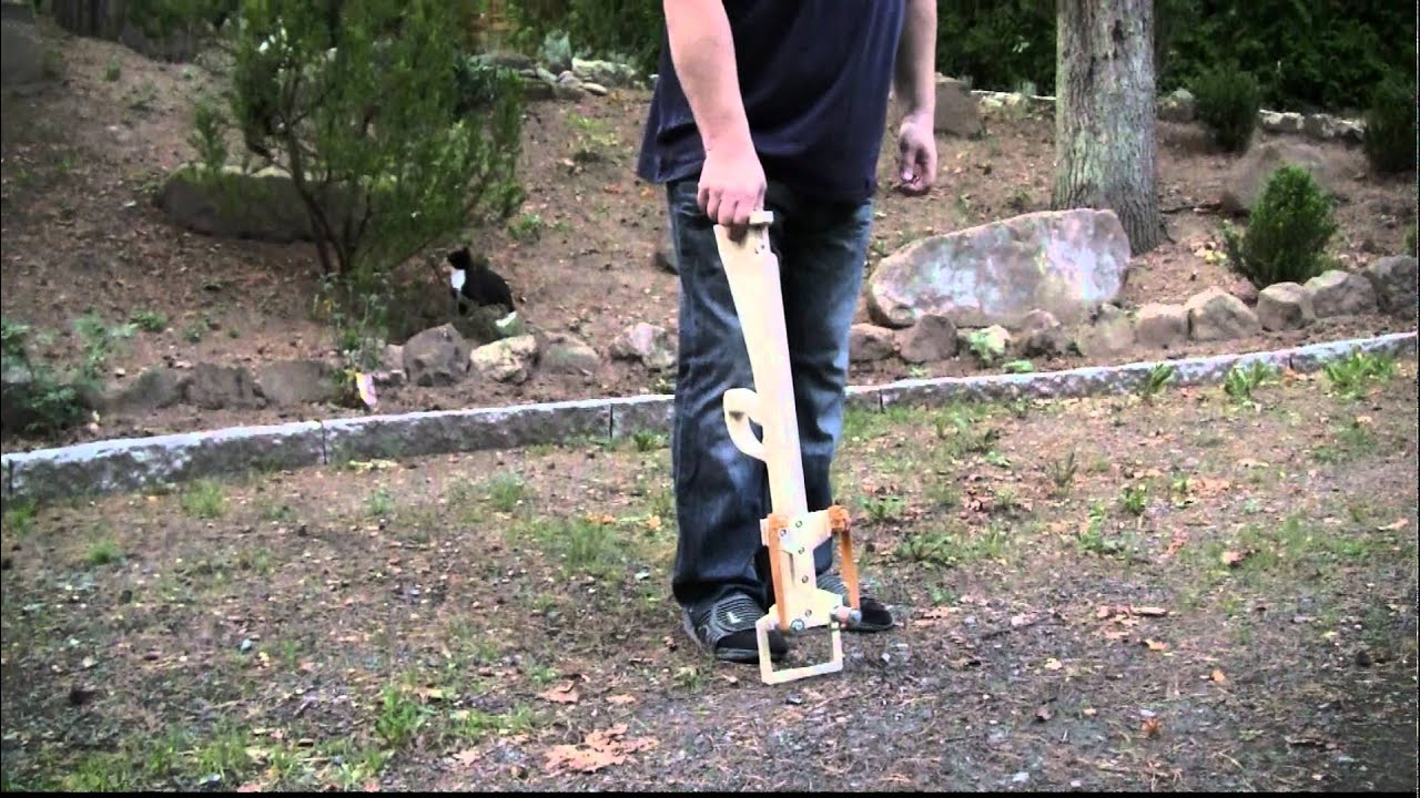 Sneak Preview: Pulley Equipped Ultra Compact Bullpup Slingshot Crossbow ...