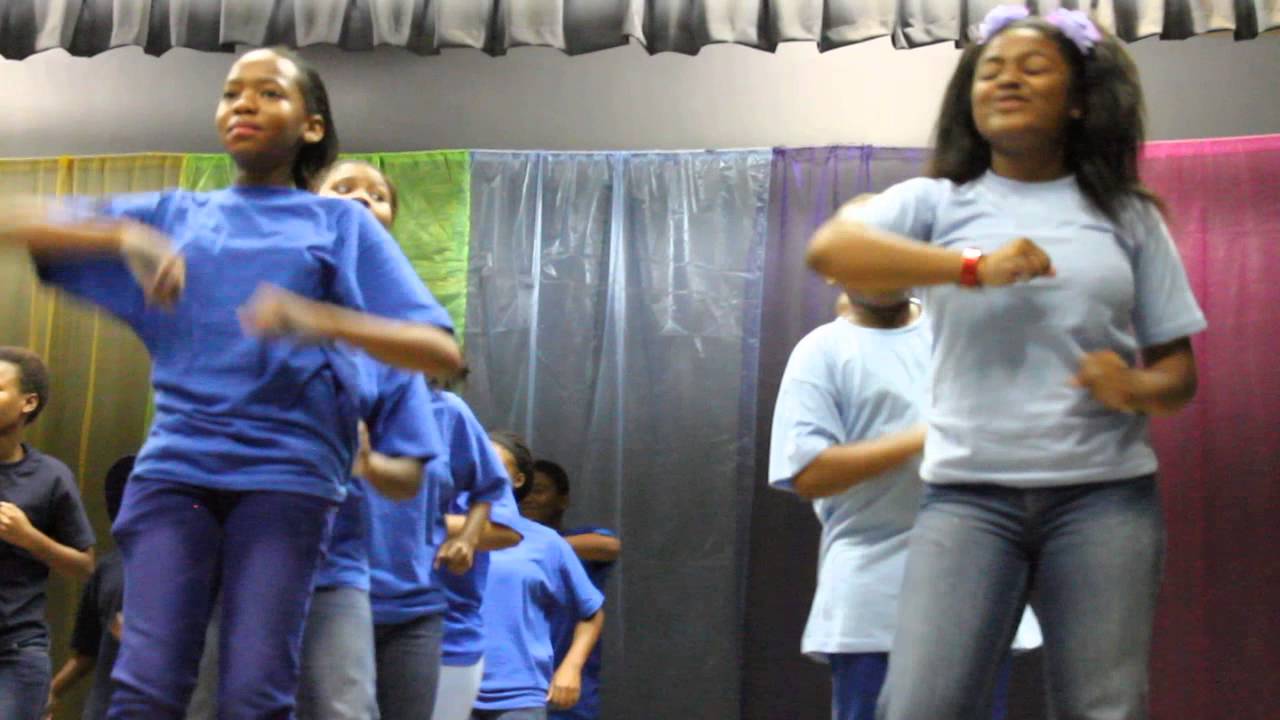 Elica Primary school concert - YouTube