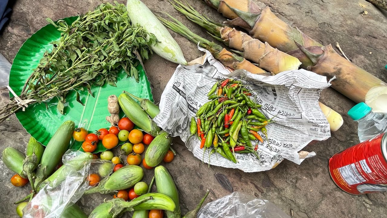 Cooking organic vegetables in bamboo - YouTube