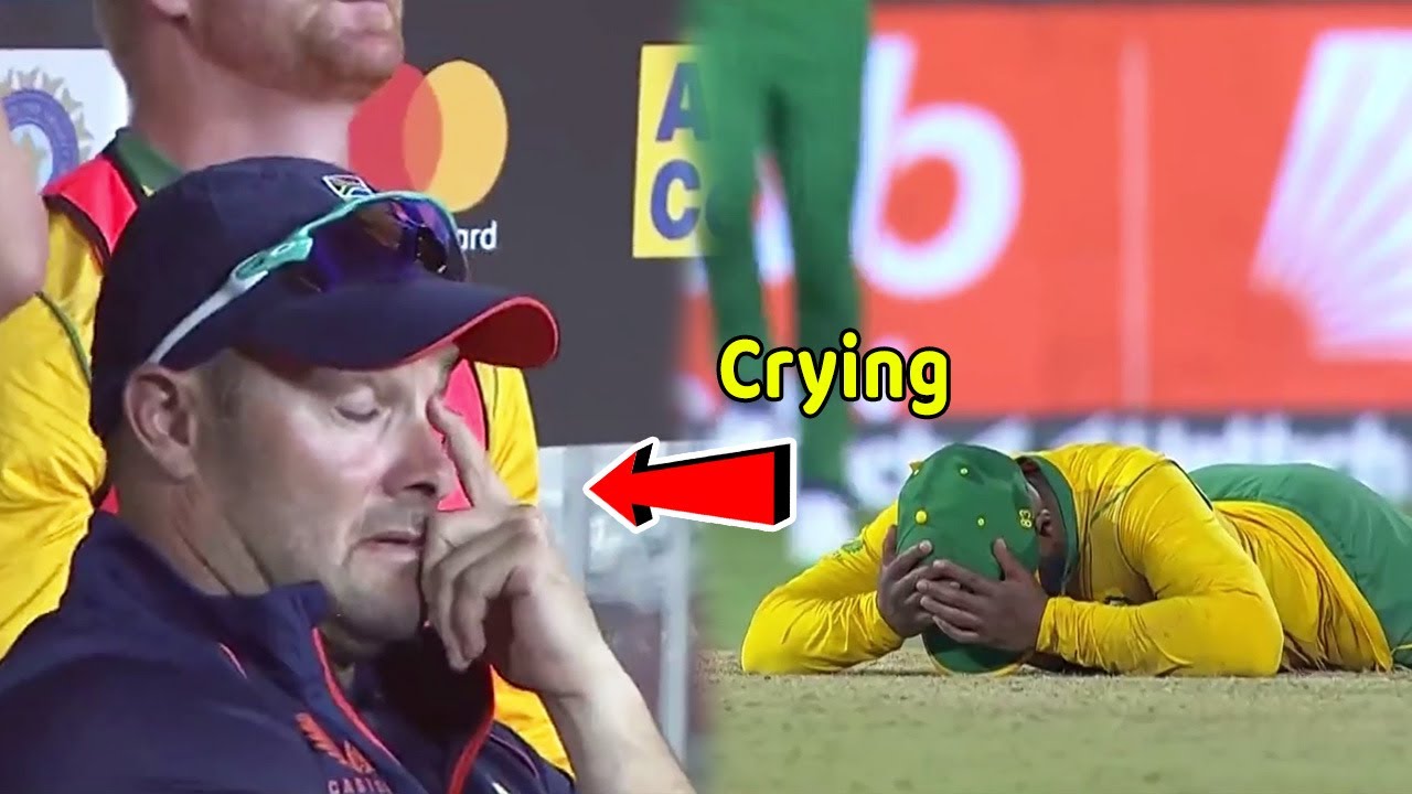 South Africa Cricket Team Head Coach Mark Boucher crying on India vs ...