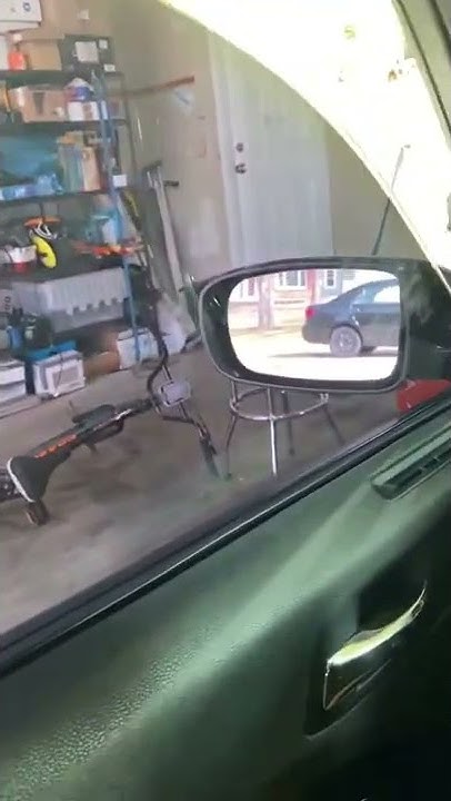 Code 3 Z3 siren & Whelen howler - YouTube