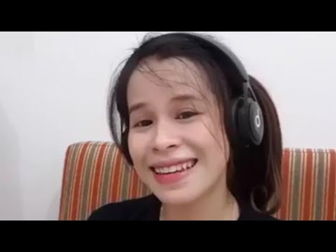 Viral...Amoi pontianak nyanyi lagu buat jokowi & prabowo - YouTube