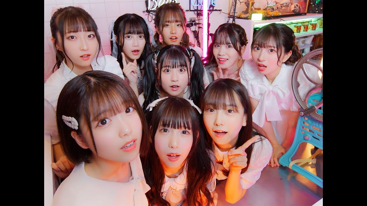 Bunny La Crew「時々ドキッと！恋煩い！」MUSIC VIDEO - YouTube