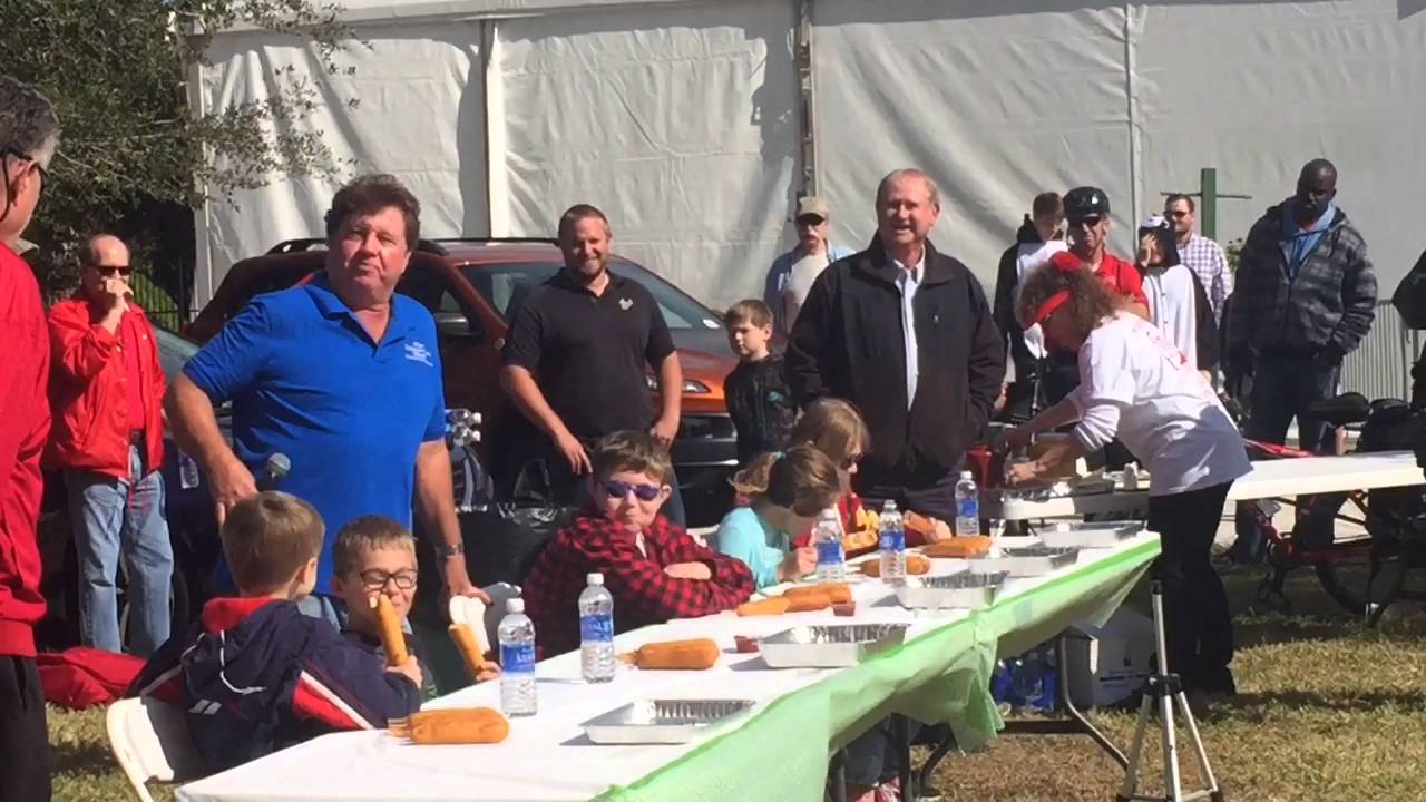 Children participate in Manatee County Fair corn dog eating contest ...
