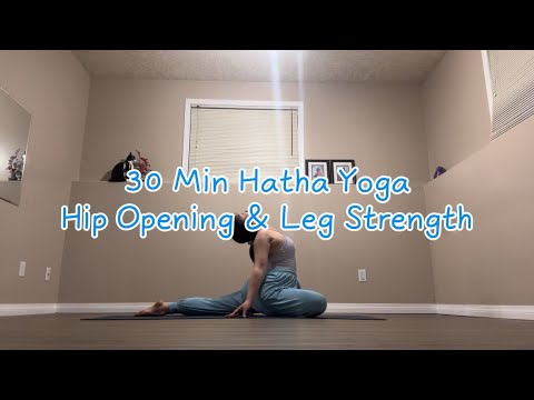 30 Min Hatha Yoga for Hip Opening & Leg Strength | Korean Yoga Flow(Eng)