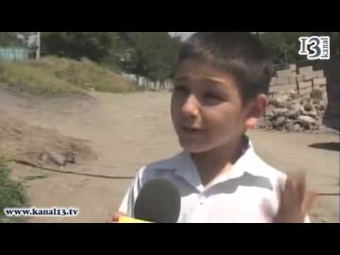 Gürcüstanlı bu blaca uşağın bap-balaca boyu var dam dolsus toyu var .