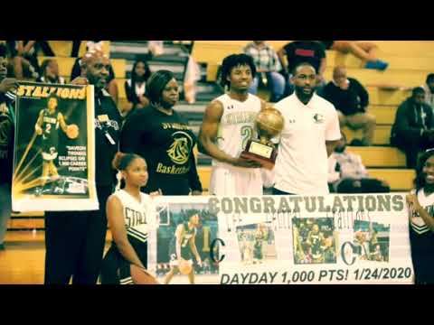 DaVeon Day-Day Thomas almost touches the top of the square - YouTube