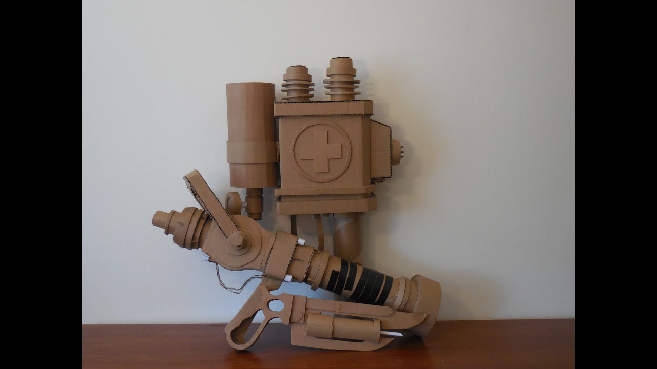 Cardboard Medic Set from Team Fortress 2 - YouTube