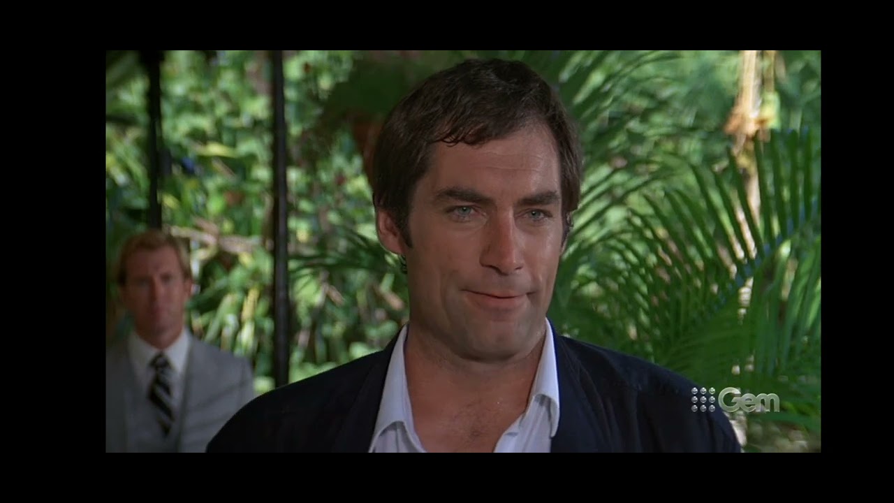 Licence to Kill (1989) James Bond is revoked of his Licence to Kill ...