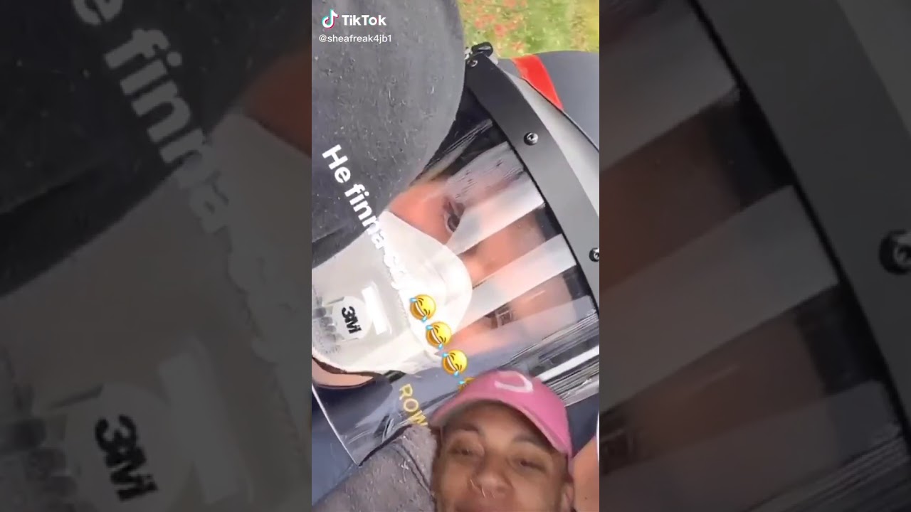 Policeman starts to Cry😂😂😂 - YouTube