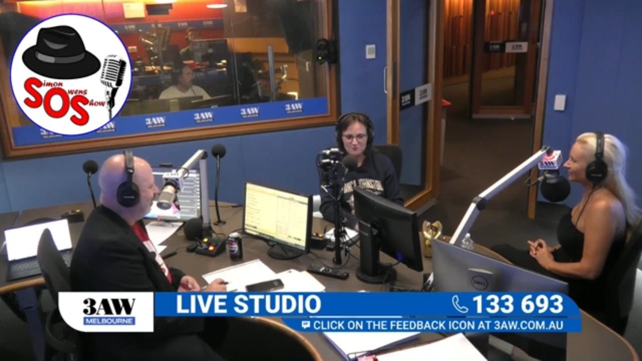 Simon Owens Show with Bianca and Lizzie - 04 Jan, 2025 - YouTube