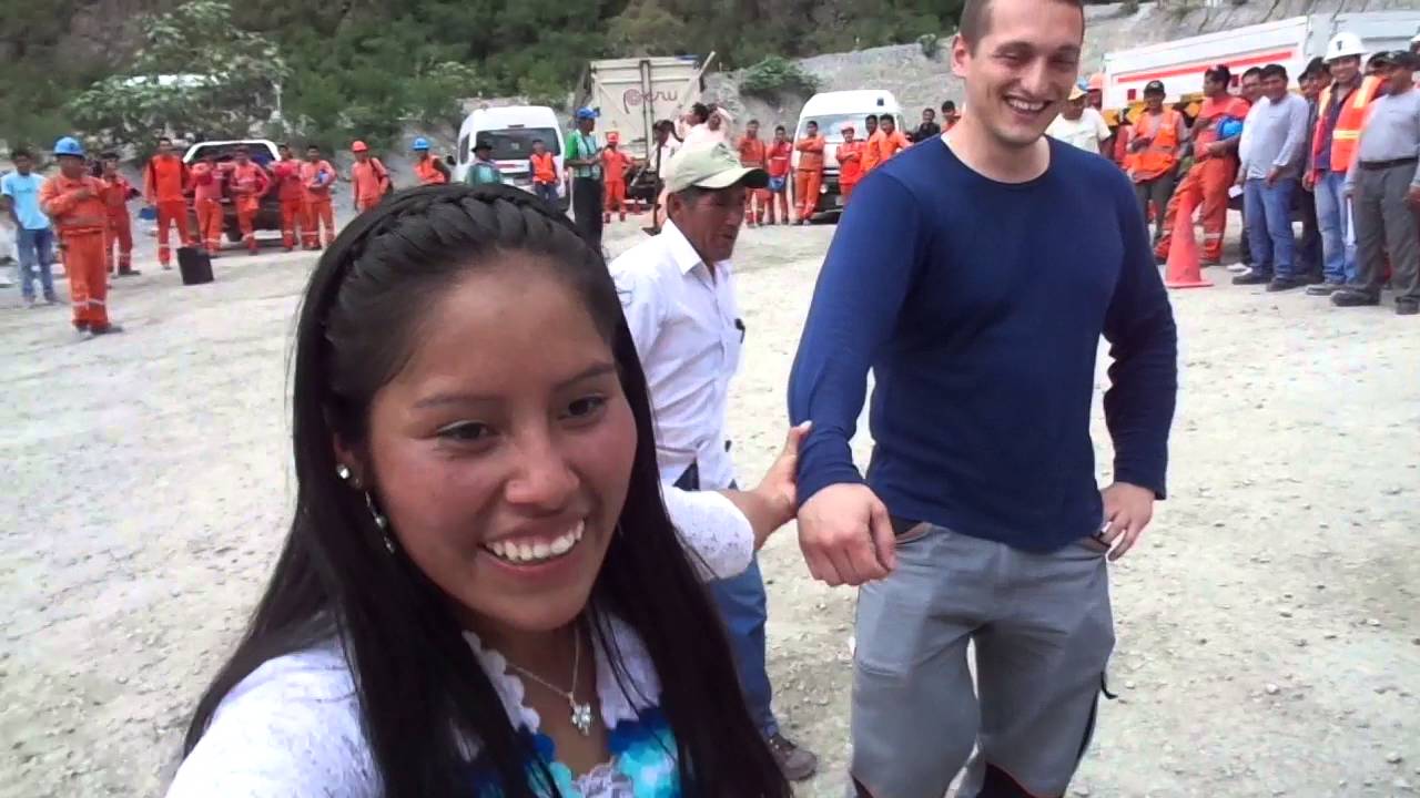 PSR Staff dancing in Peru - YouTube
