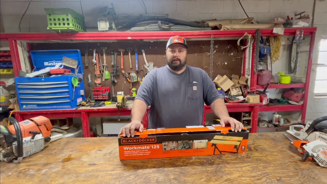 Black & Decker Workmate 125. Putting Together A Christmas Present - YouTube