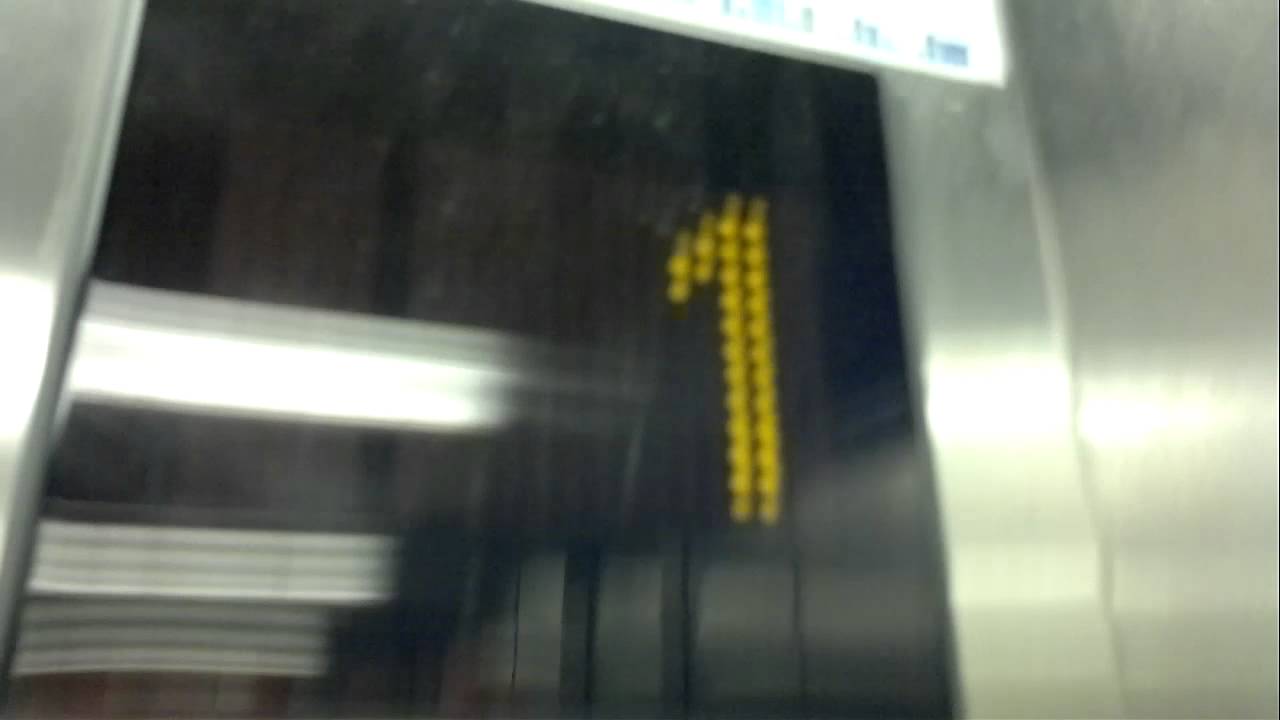 Schindler traction elevator/lift in Prisma, Kerava - YouTube