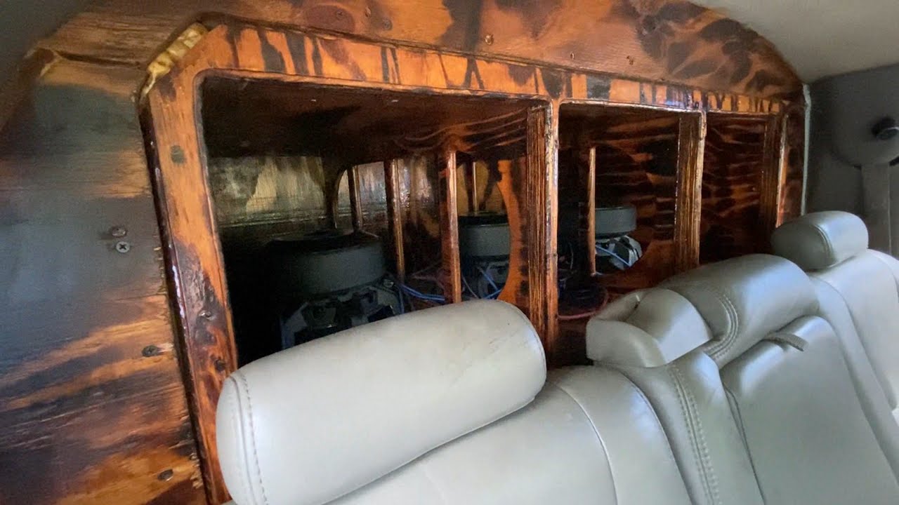 Paraflex Subwoofer Box 8th Order? - YouTube