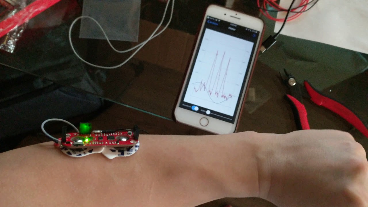EMG Myoware and Bluetooth - YouTube