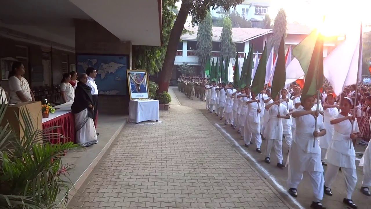 15th August Sanchala : MES Renuka Swaroop Memorial Girls High School ...