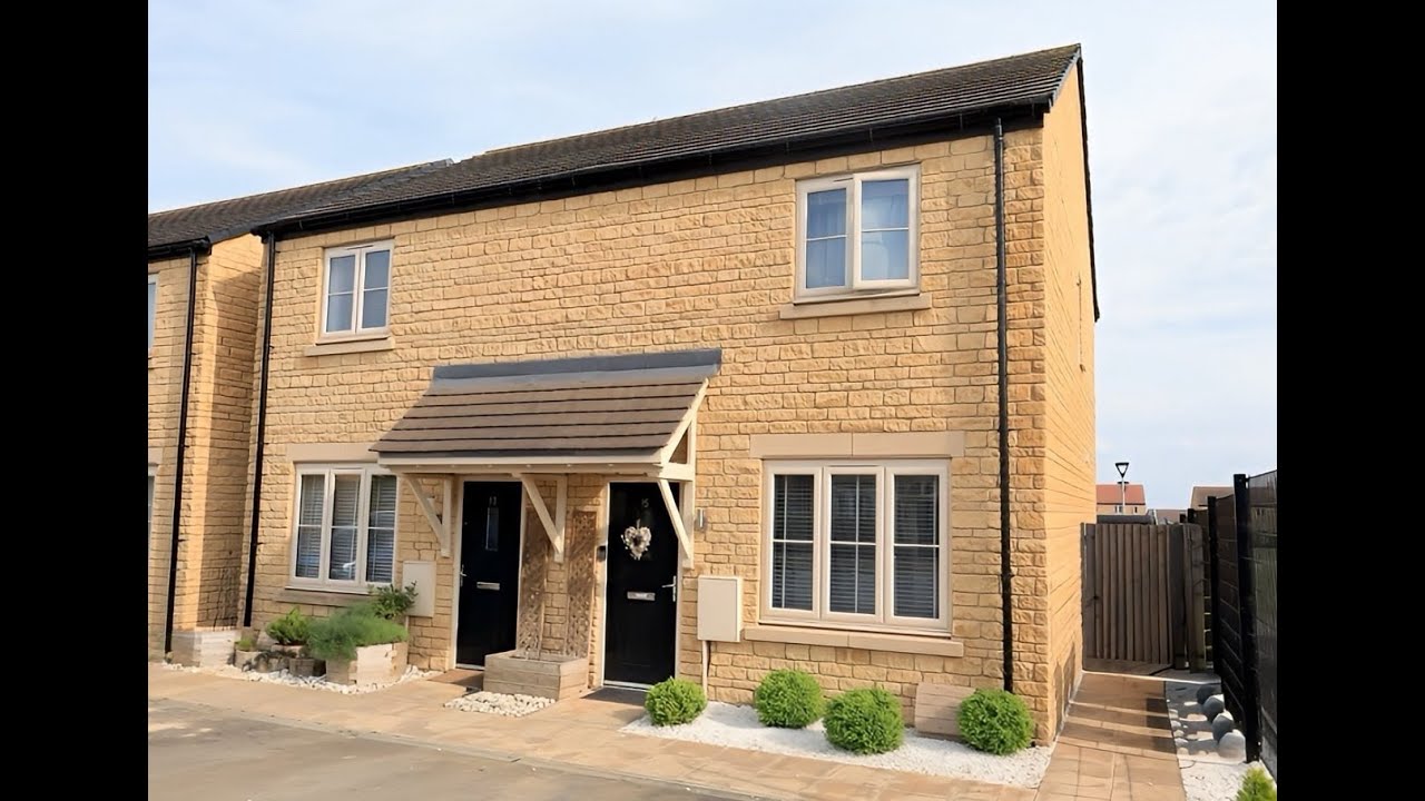 Virtual Tour - 95 Centenary Way Witney - The Oxfordshire Property Agent ...