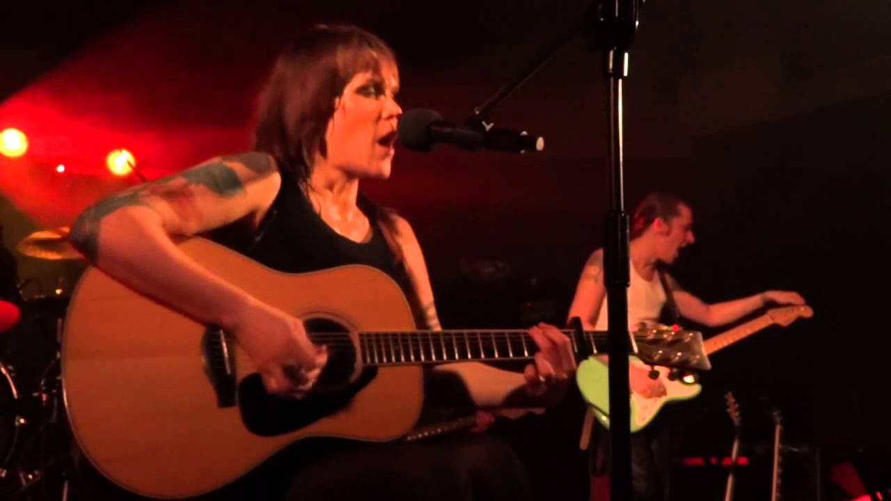 Beth Hart "The Ugliest House On The Block" - Warszawa 25.02.2013 - YouTube